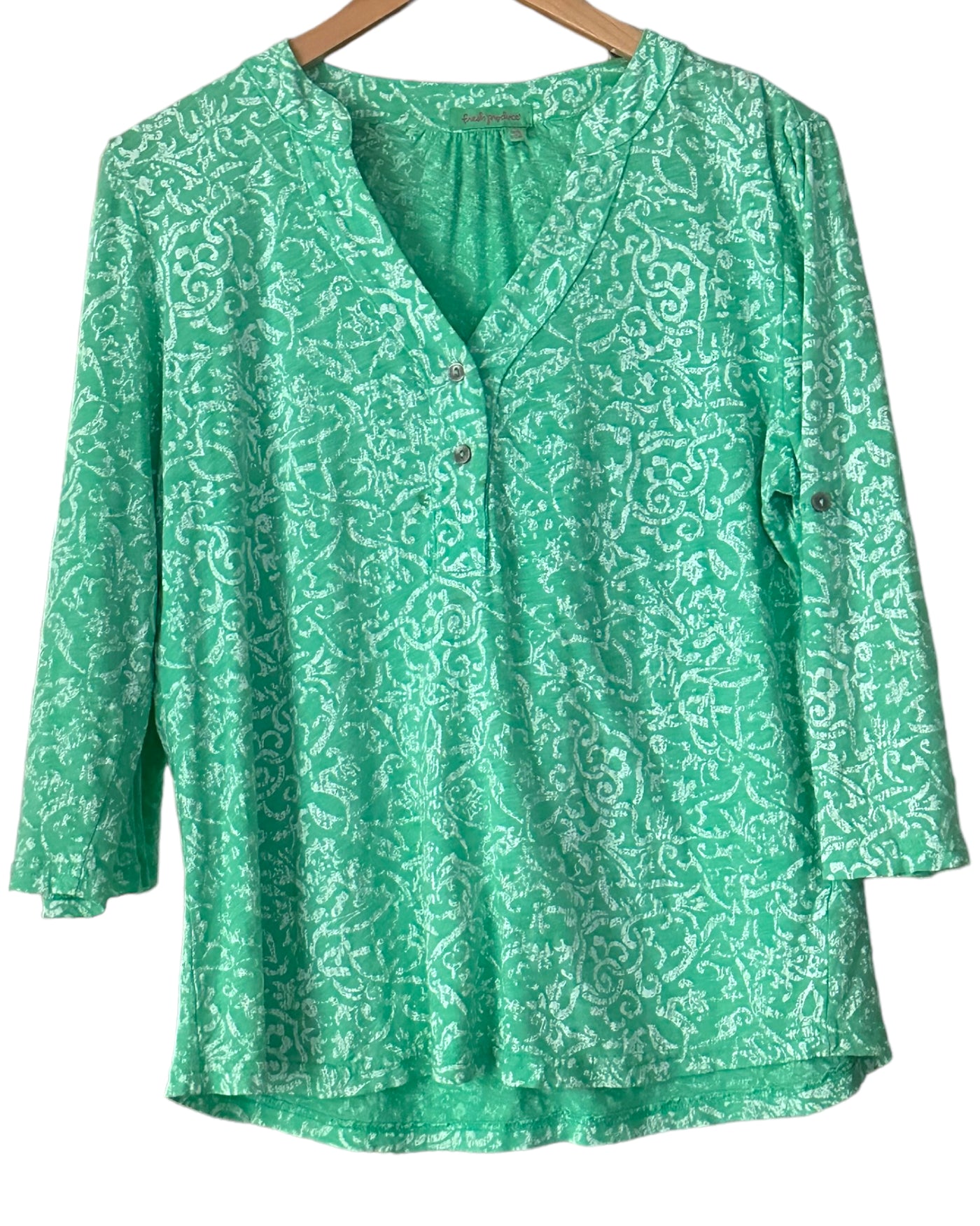 12 Season Color Analysis | Indigo Tones | Light Spring Clothing